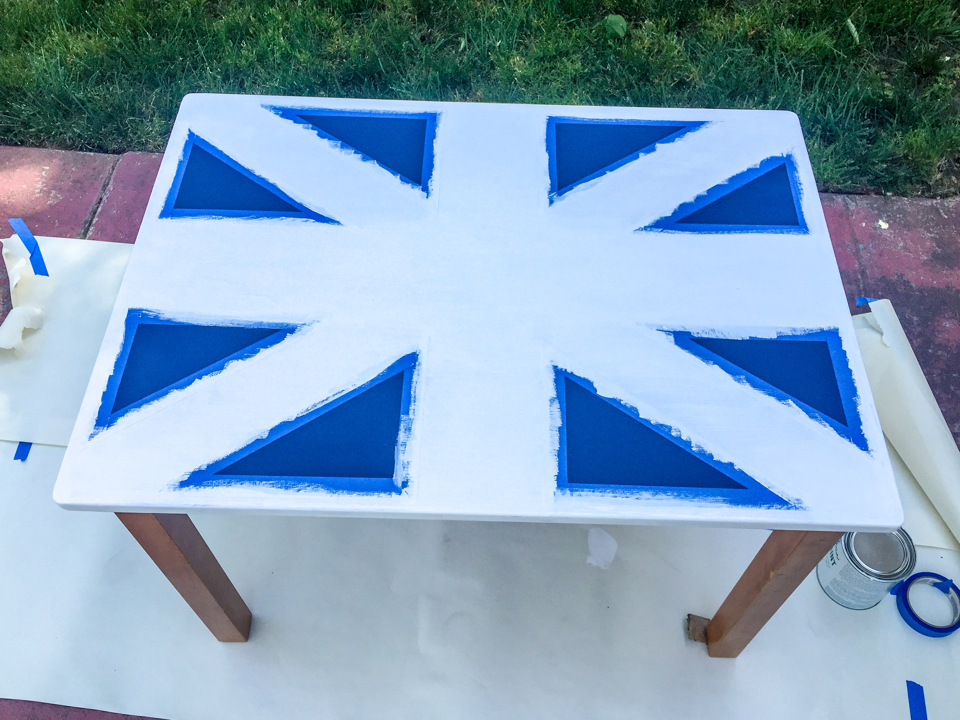 DIY: Union Jack Play Table! Part 1… – HilaryStyle