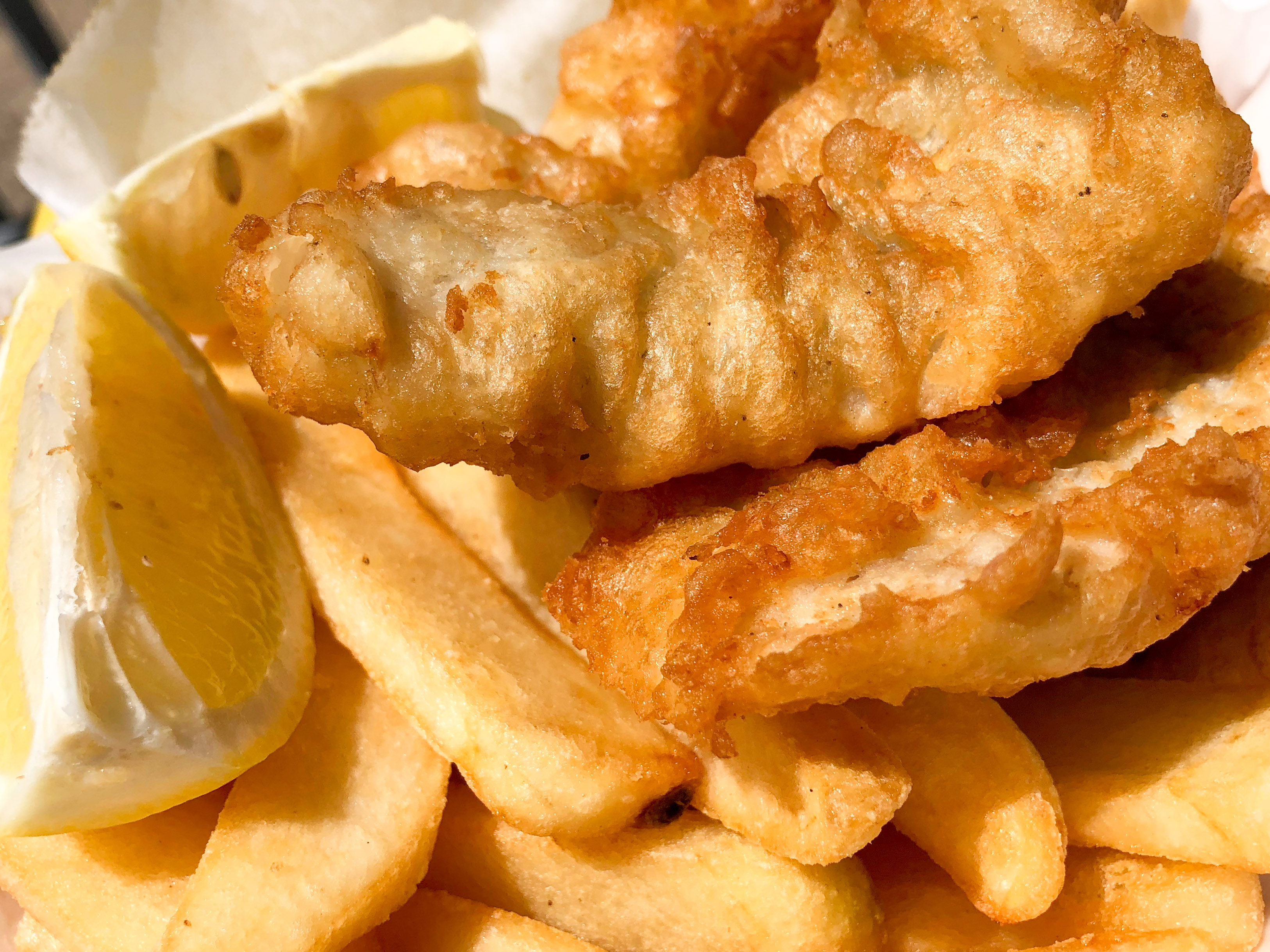 Barbara’s Fish Trap Half Moon Bay California | HilaryStyle